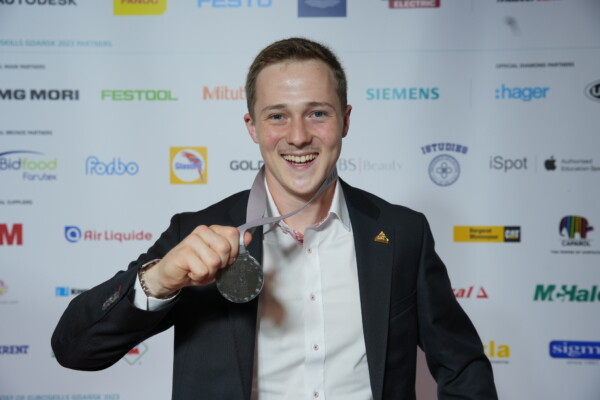 Michael Bieri ist Vize-Europameister 2023 - Santschi Holzbau